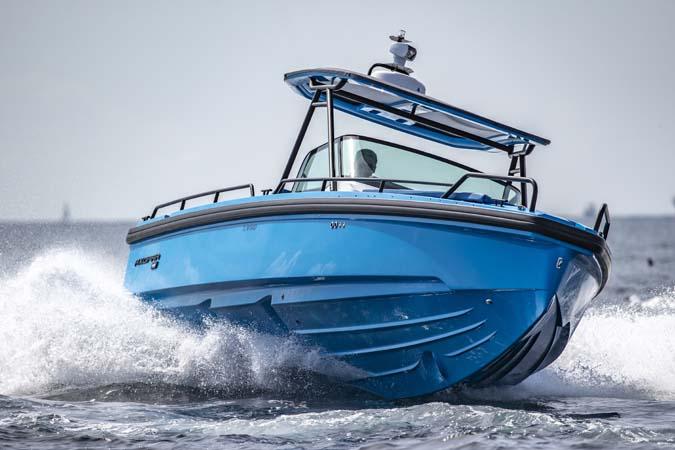 Hull of a design | Stepped hull designs |ONBOARD Magazine